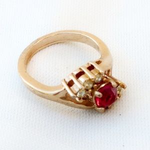 Vintage | Jewelry | Vintage Ruby Diamond And Gold Cocktail Ring 7 ...
